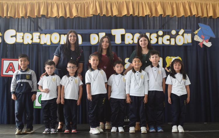 CEREMONIA TRANSICIÓN KÍNDER A y B 2024 – COLEGIO NIÑO JESÚS DE LOTA